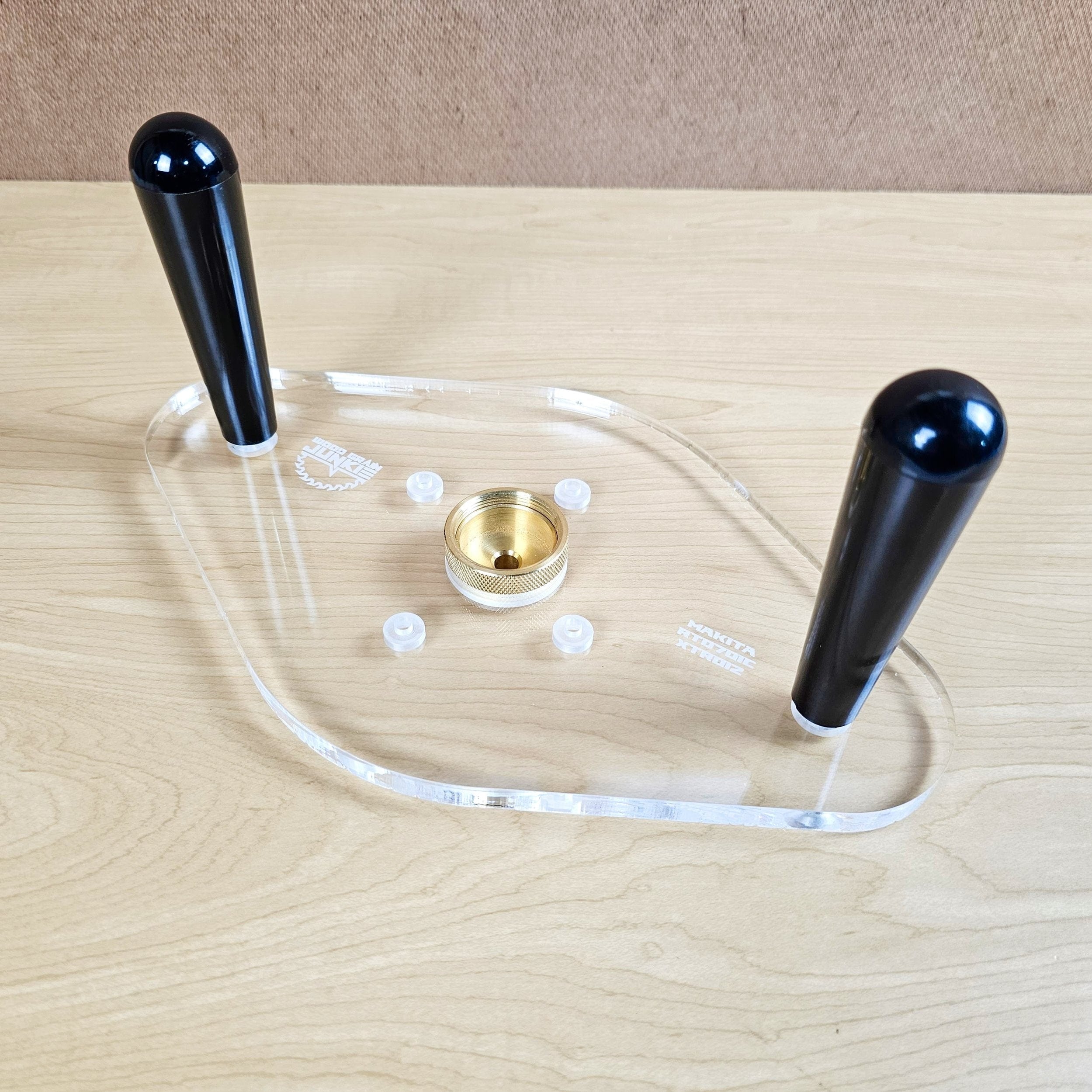 TrimFit Pro™ DUAL GRIP Router Base Plate for Makita RT0701C and XTR01Z ...